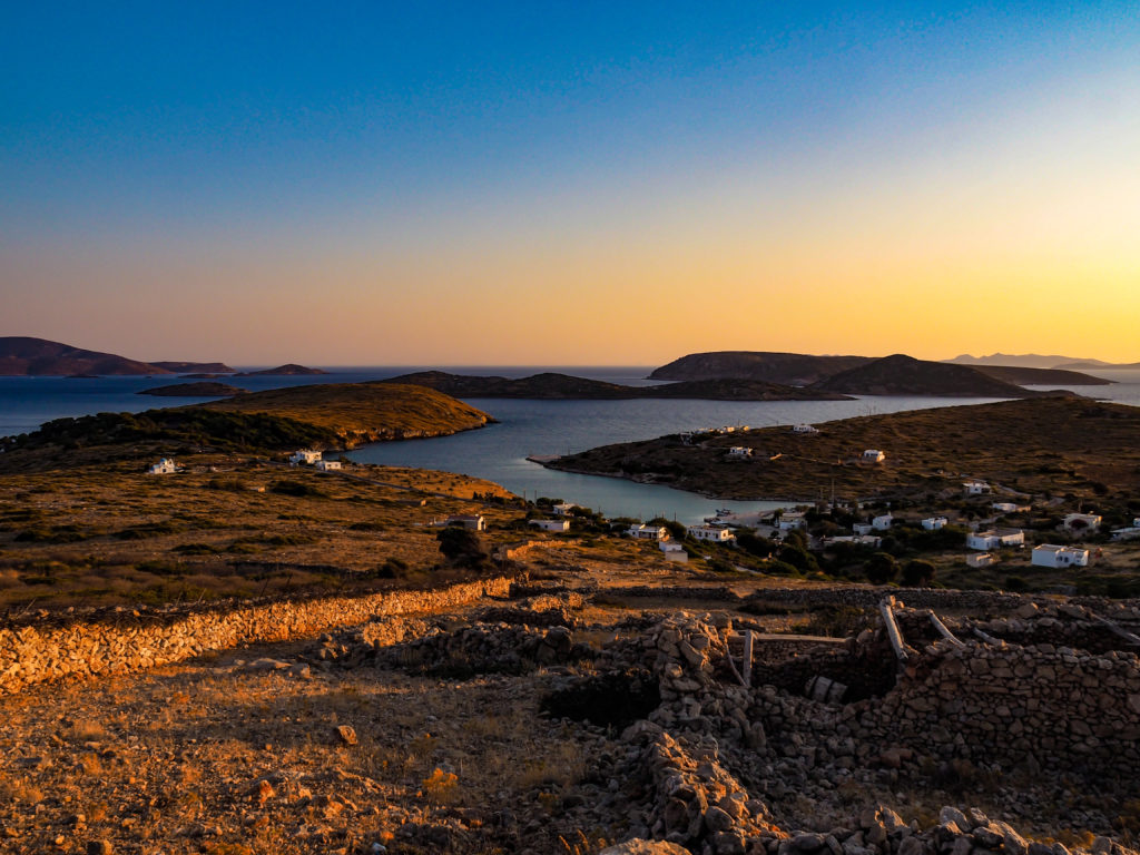 Settling into the Rhythm of Arki - A Greek Oddity